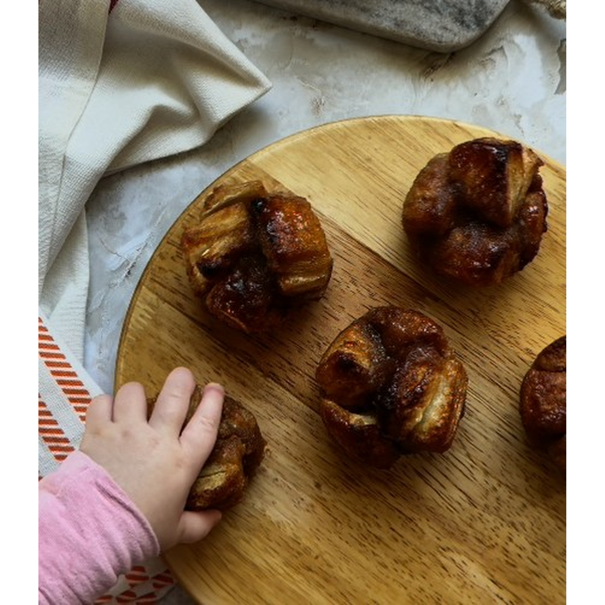 Jus-Rol Puff Pastry Pre-Rolled Dough, 13.2 oz, Vegan - Walmart.com