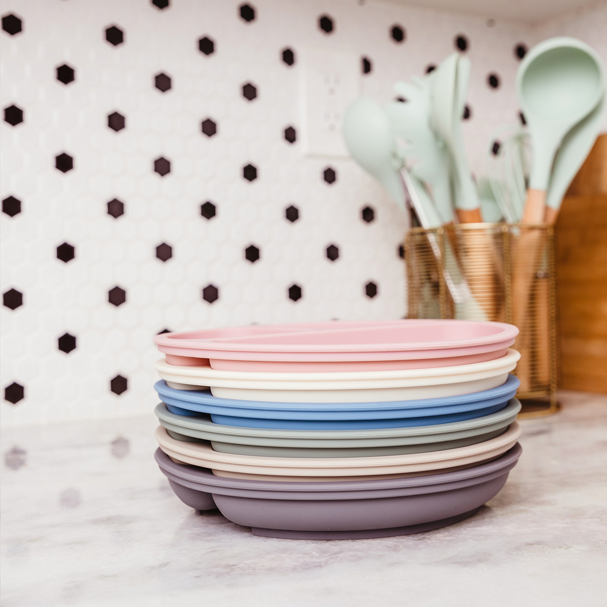 WeeSprout Kids Plates, Divided Design, Raised Edge, Baby Tableware for ...