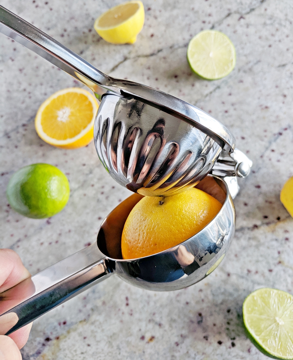Fresh Menu Kitchen Premium Stainless Steel Lemon Squeezer, Manual ...