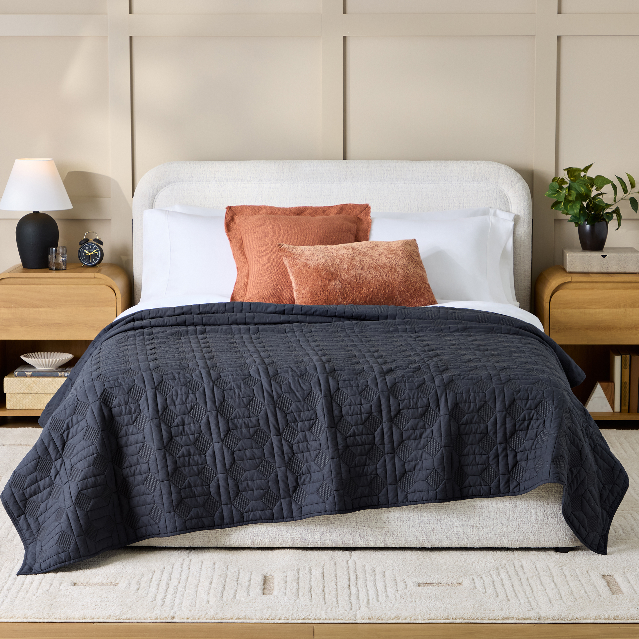 Better Homes & Gardens Crafted Geo Cotton Quilt, Dark Grey, King ...