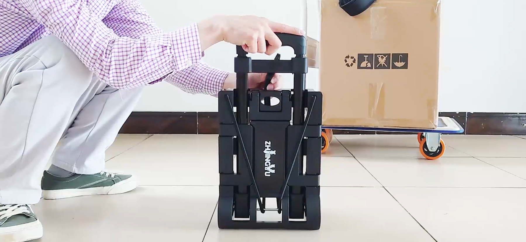 ZHJINGYU Folding Hand Truck Aluminum Trolley, 2-Wheel Luggage Dolly ...