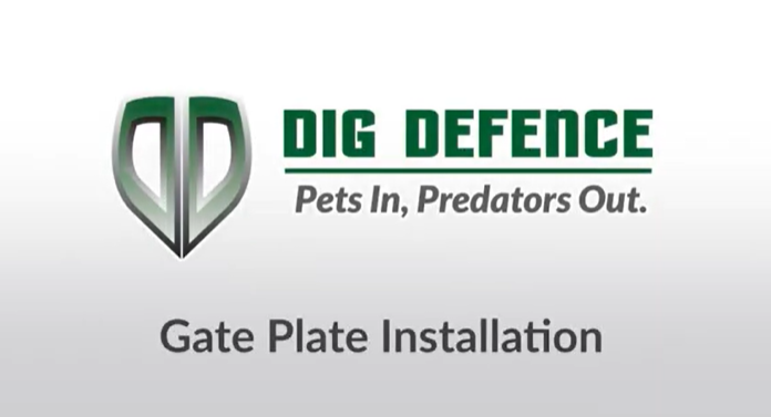 Dig Defence Original Gate Plate with 2 Fence Panels 4 Pk Dog Digging ...