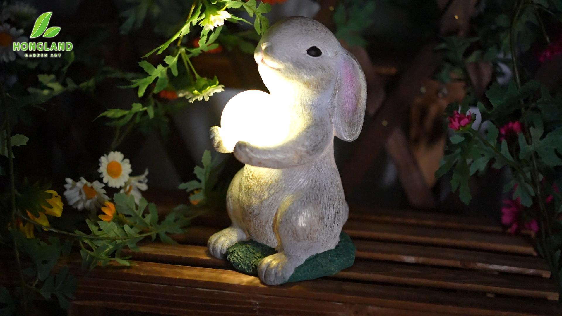 HONGLAND Solar Rabbit Statue, Bunny Figurine with Solar Lights for ...
