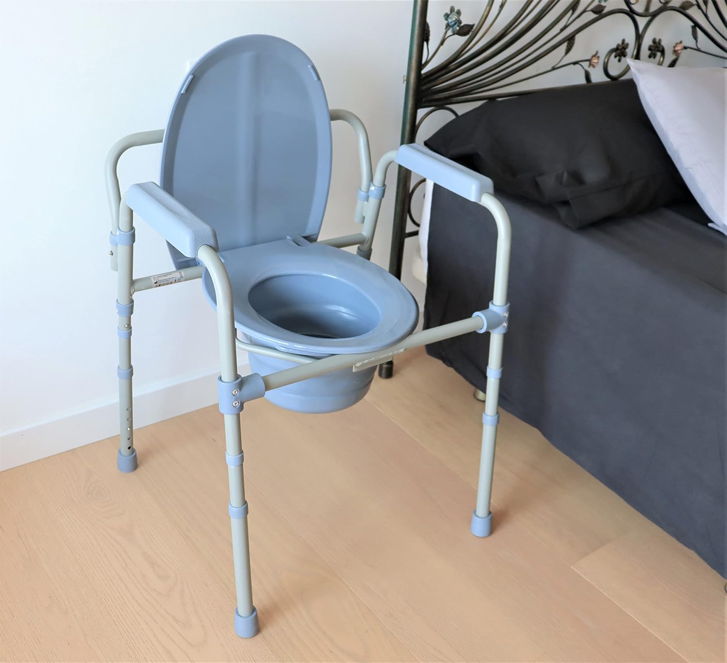 PEPE 3-in-1 Bedside, Portable Bathroom, Arms Riser & Bed Side Commode ...