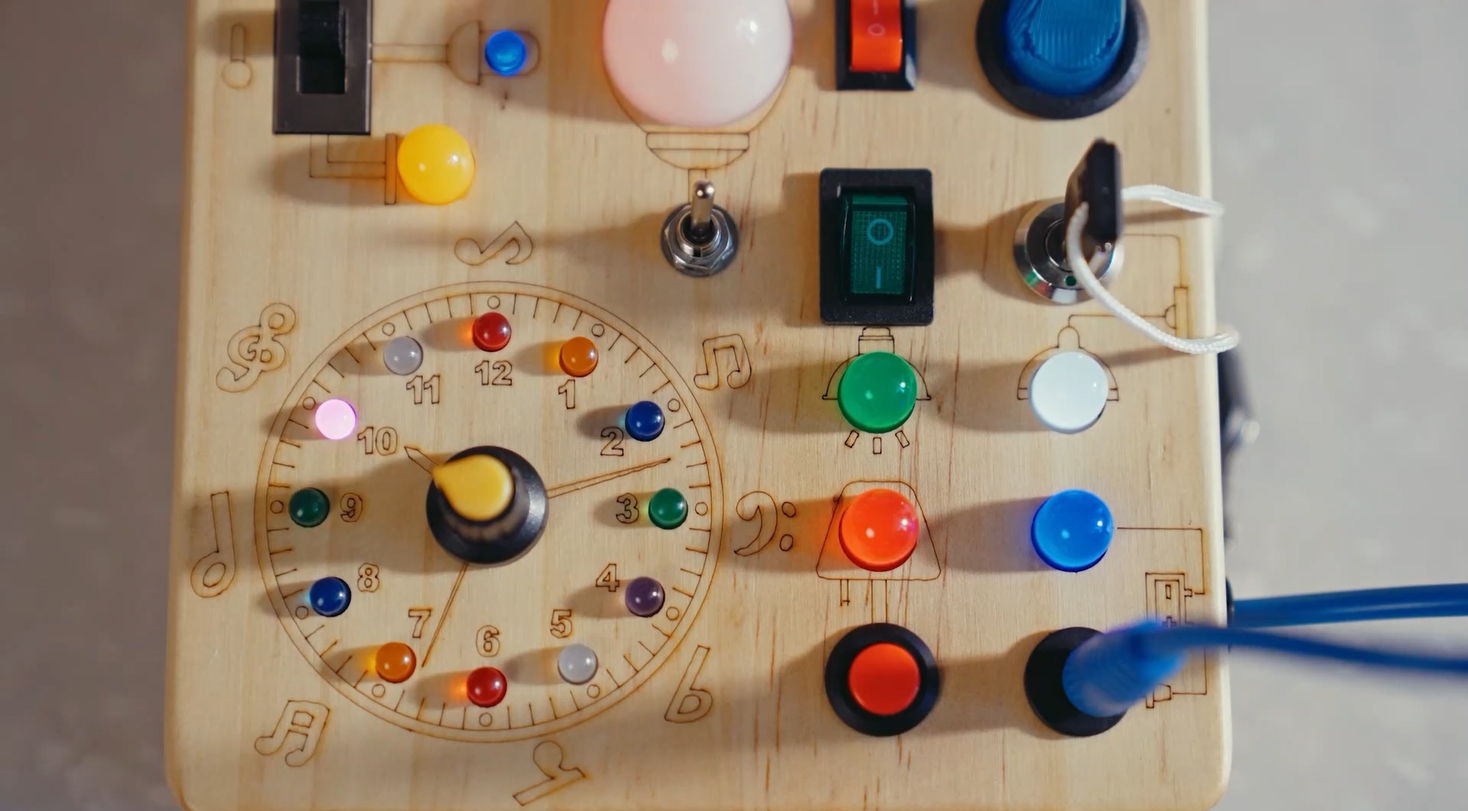 Konijiwa Montessori Busy Board, LED Light Switches, Travel Toy, Fine ...