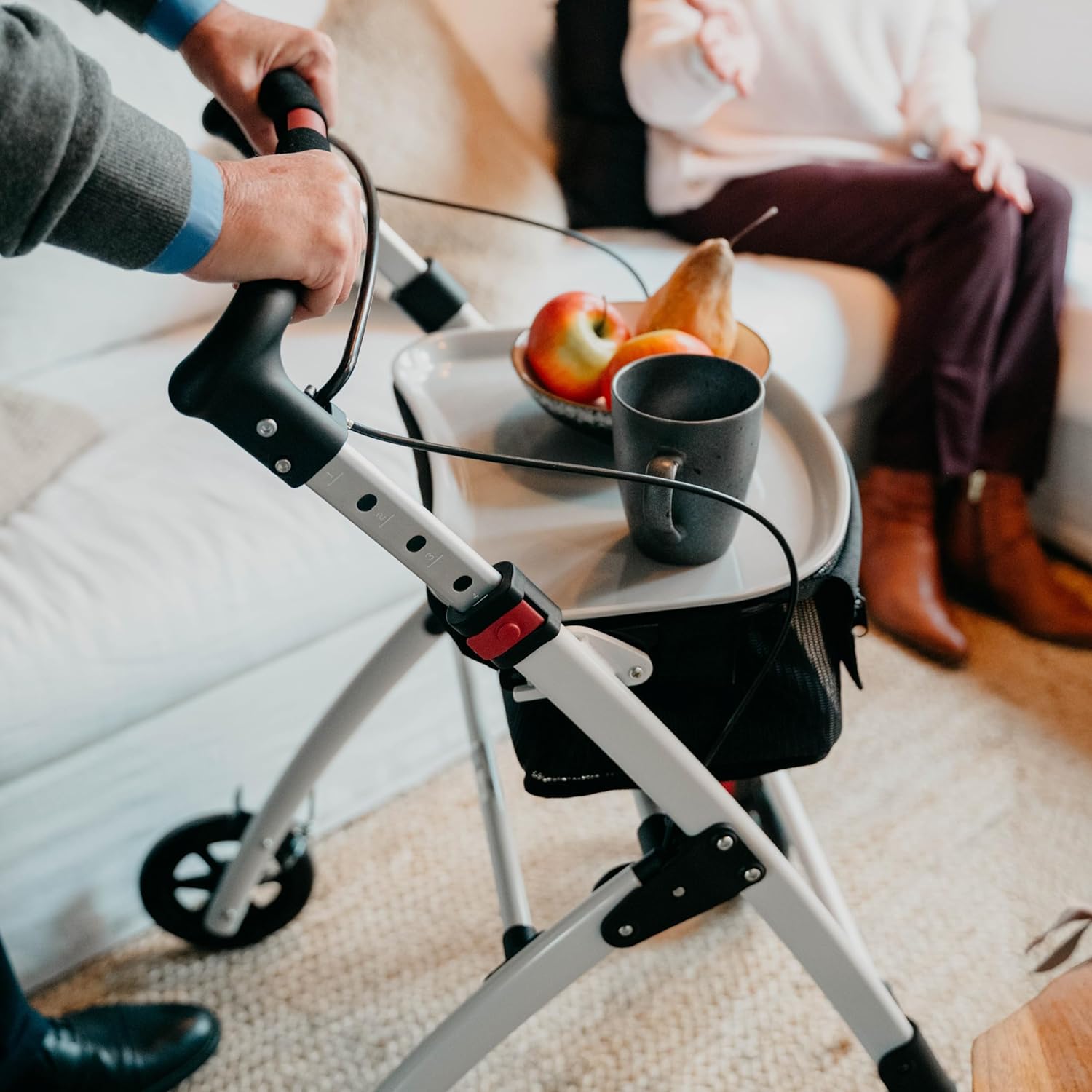 KMINA PRO - Lightweight Rollator Walker, Folding Rollators for Seniors ...