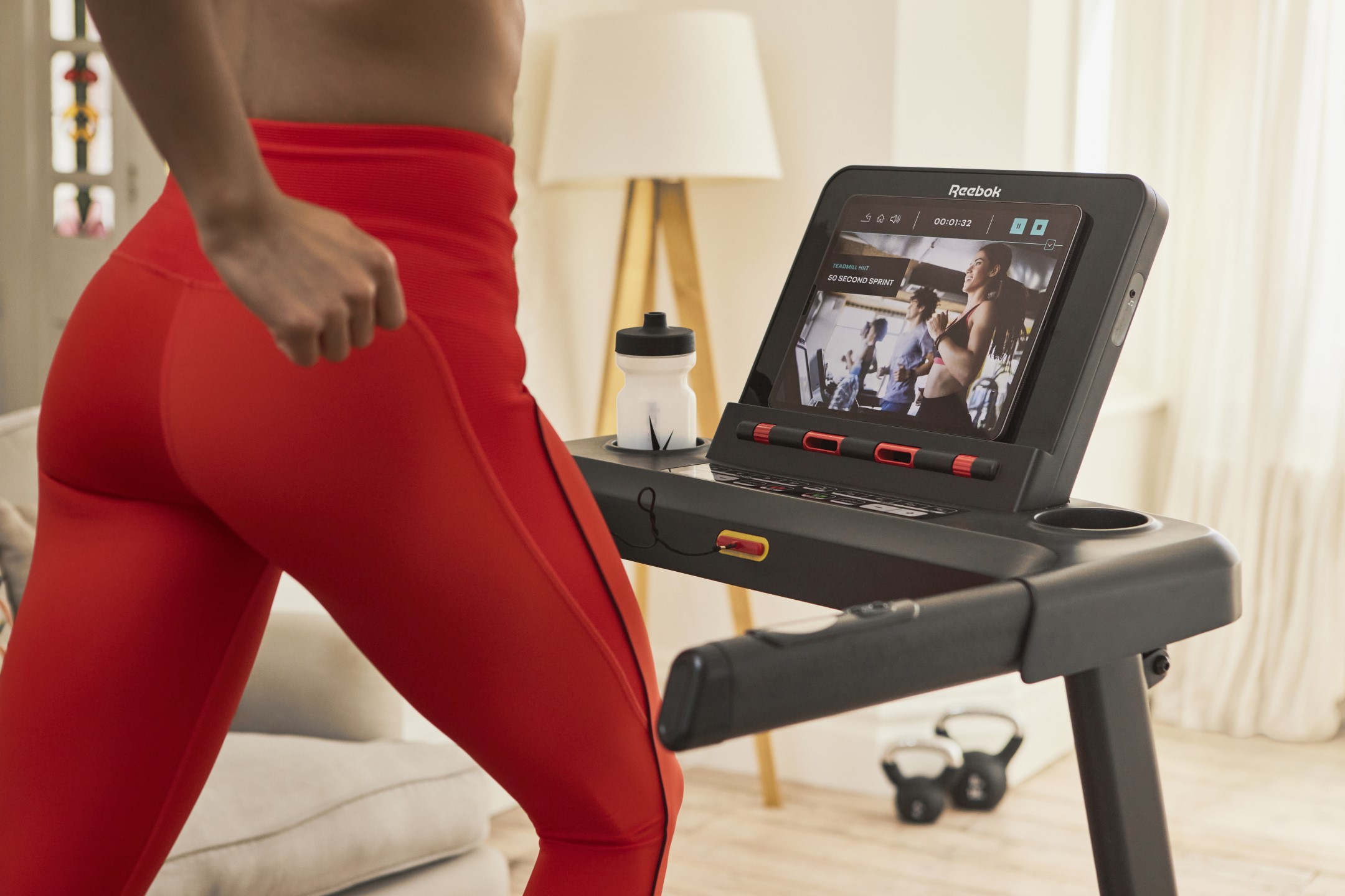 Reebok Jet 100Z Treadmill with Incline, Foldable, Bluetooth, Walking or ...