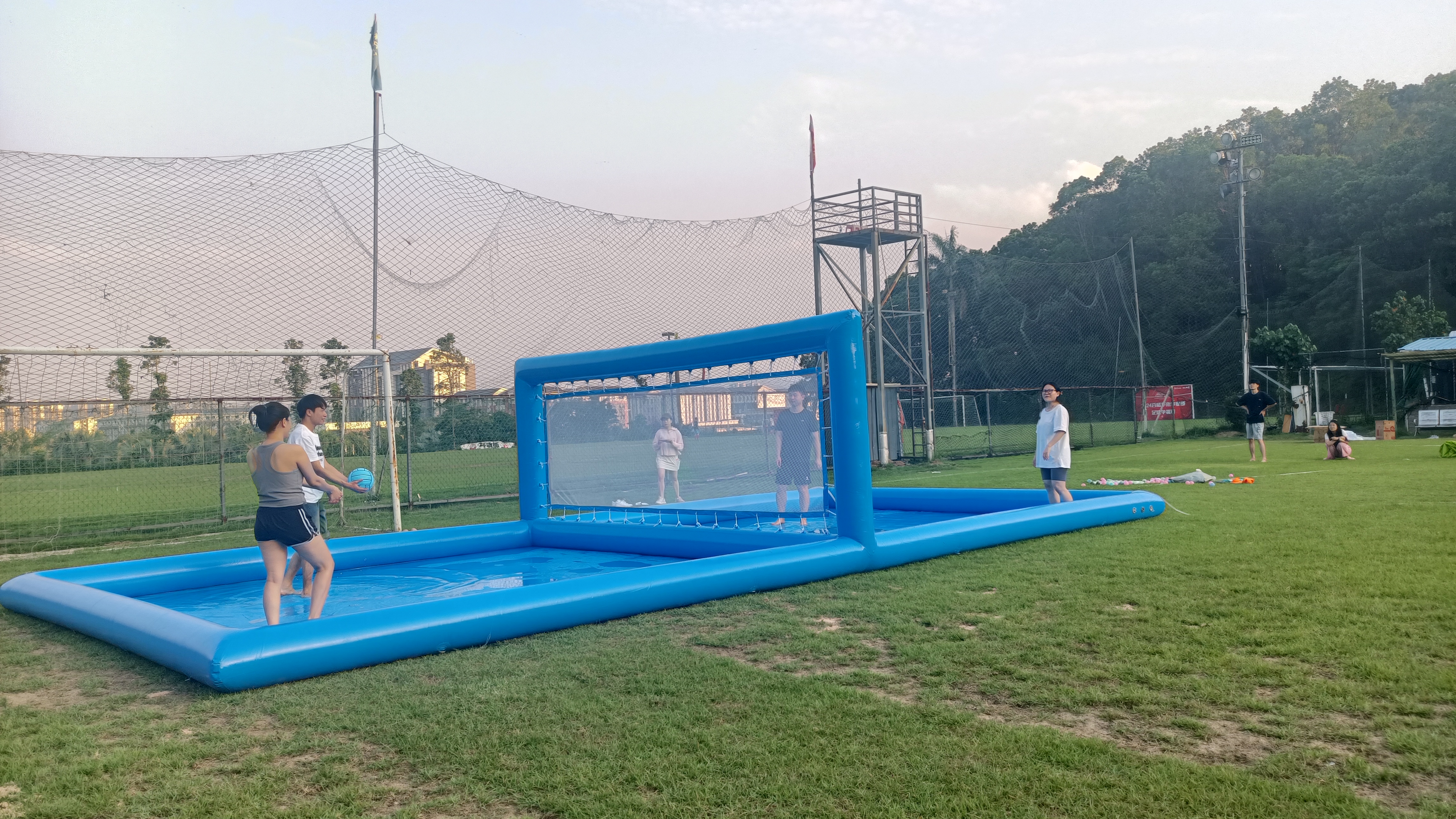 Relunch Inflatable Volleyball Court Gaint Beach Volleyball Pool with ...