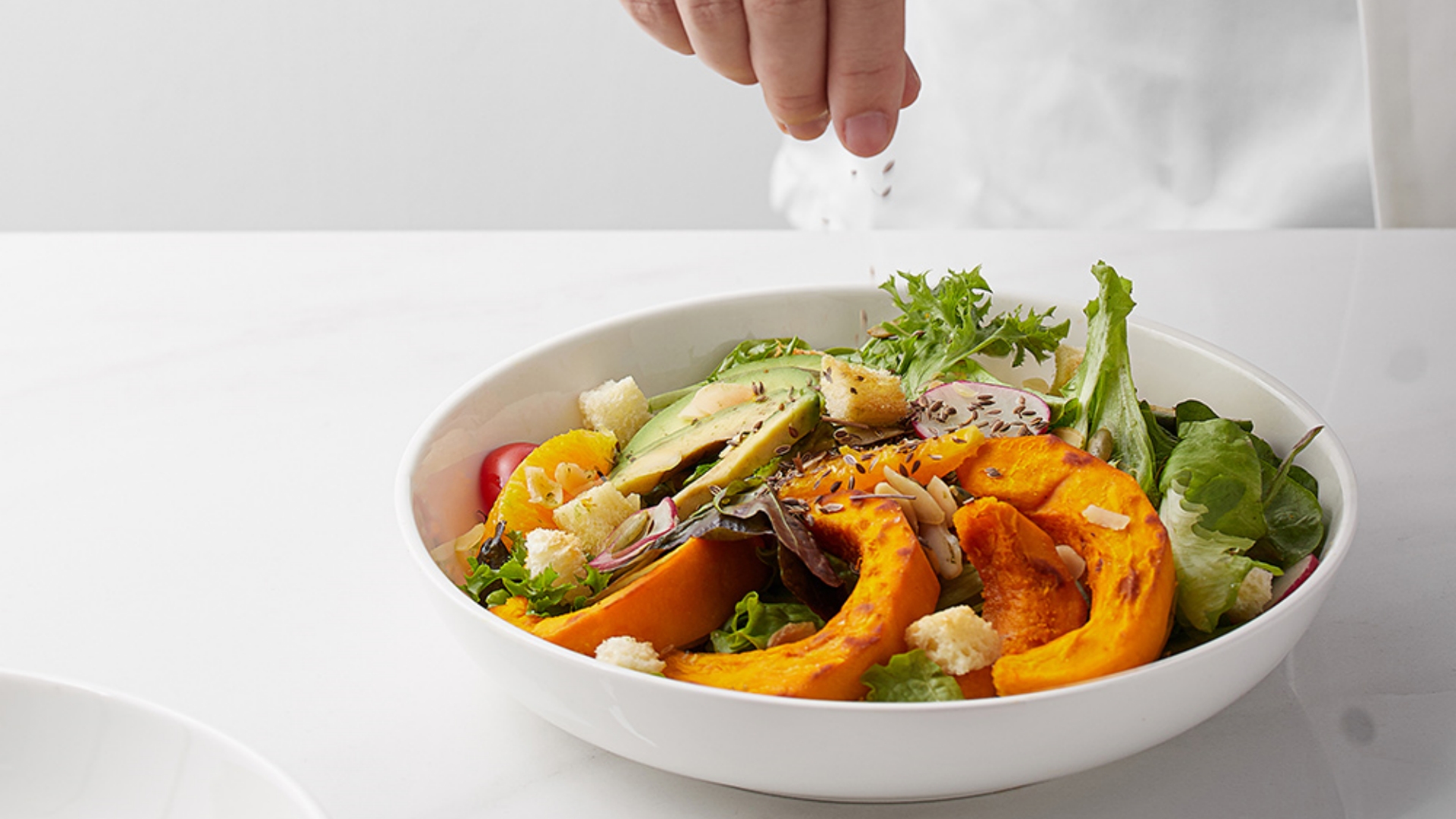 YHY 4-Piece White Ceramic Bowl Set, 8.5-Inch, 30 OZ with Dishwashing ...