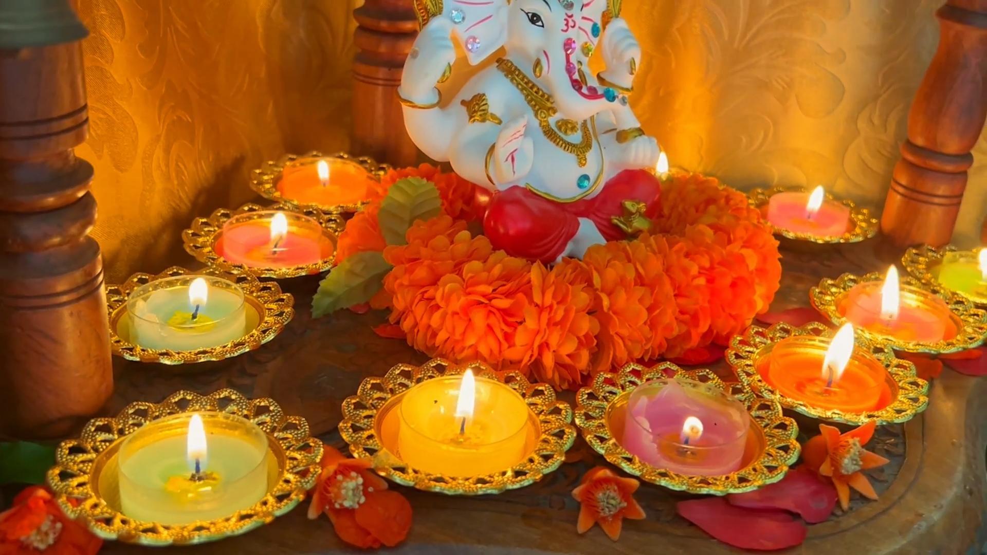 Golden Metal Diwali Diya Set - 12PCS Reusable Deya Oil Lamps for Diwali ...