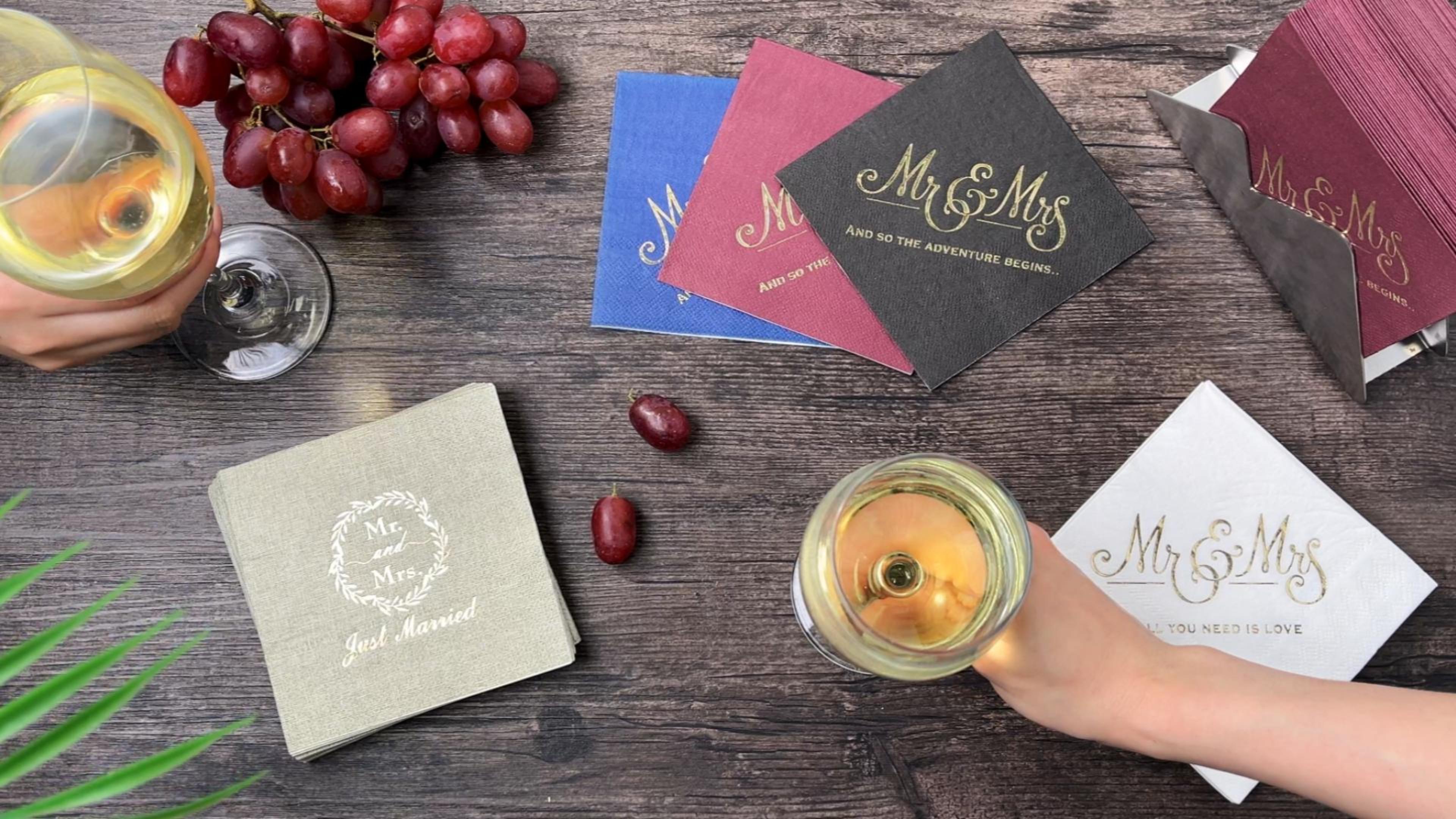 MyMealivos Wedding Napkins Disposable 200 Pcs, Gold Foil Mr and Mrs ...