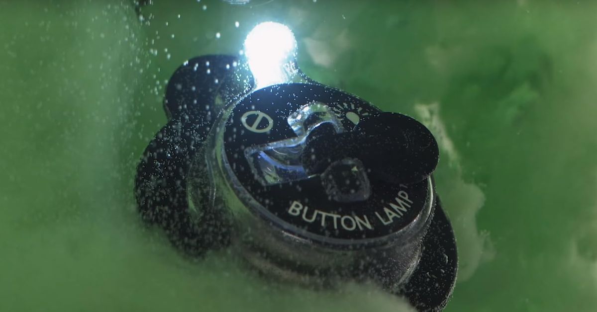BUTTON LAMP Portable Adhesive LEDs - Ultra Bright, Lightweight, Battery ...
