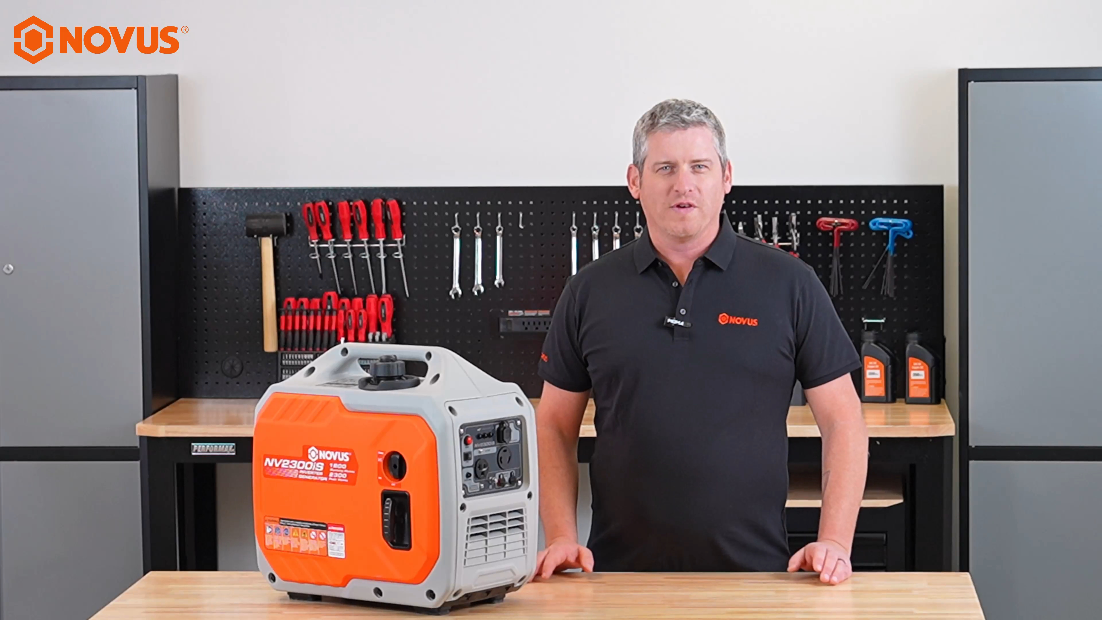 Novus 2,300W Starting, 1,800W Running Gas Enclosed Inverter with CO ...